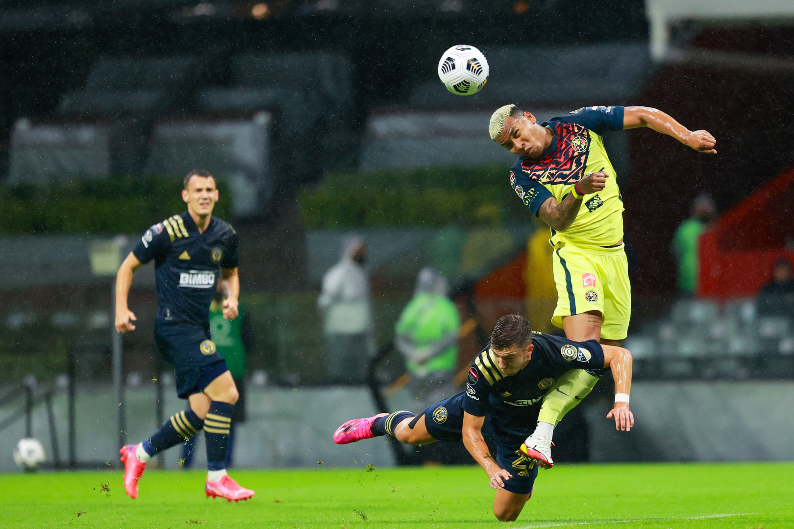 Club America topped the Philadelphia Union in the first leg of the SCCL ...