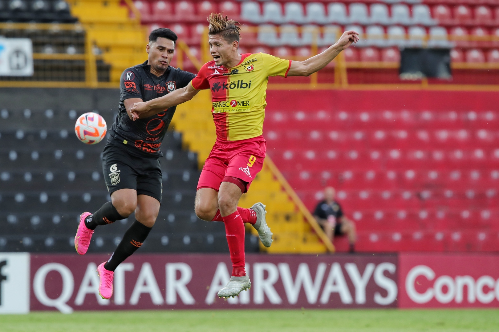 Godinez brace catapults Herediano to victory over Aguila