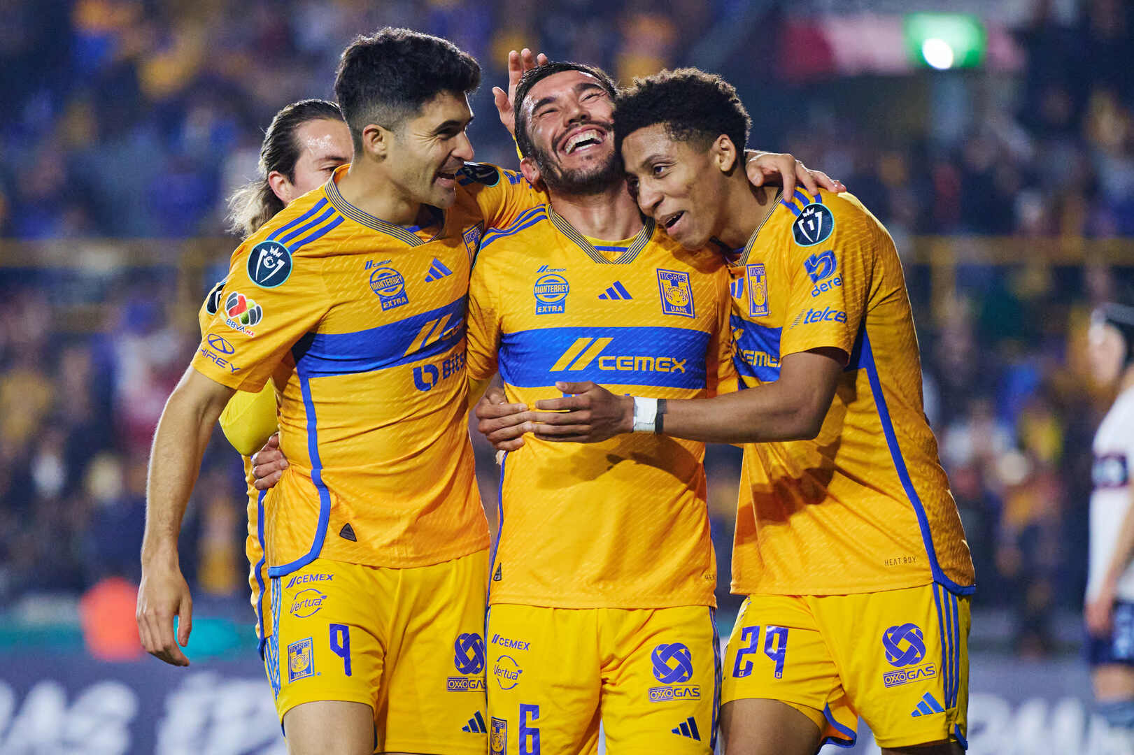 Strong second half cements Tigres’ passage to next round